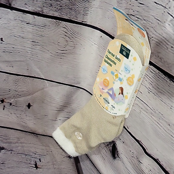 Earth therapeutics | Accessories | Earth Therapeutics Thermal Socks ...